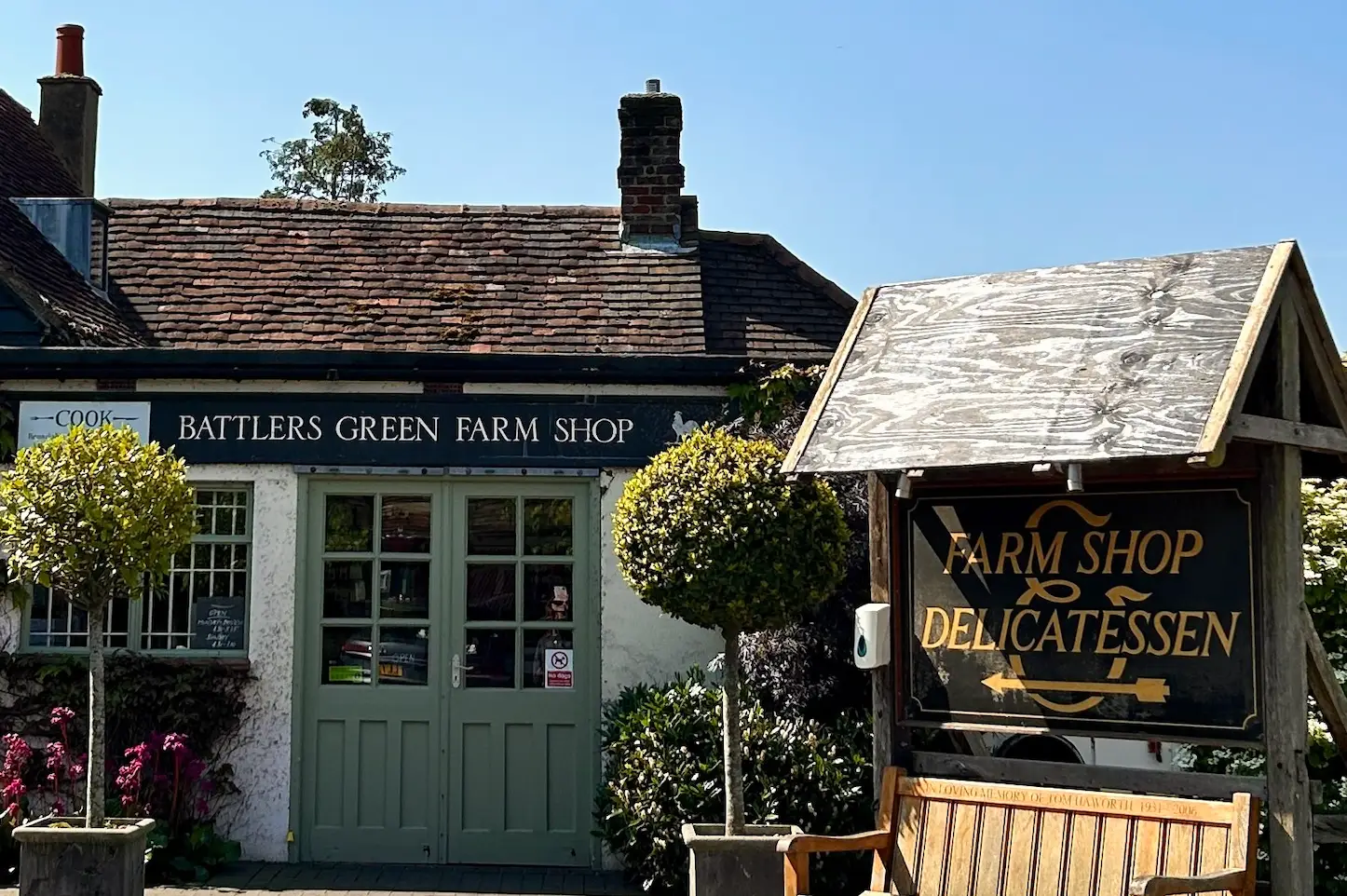 Contact Us | Battlers Green Farm, Radlett, Hertfordshire